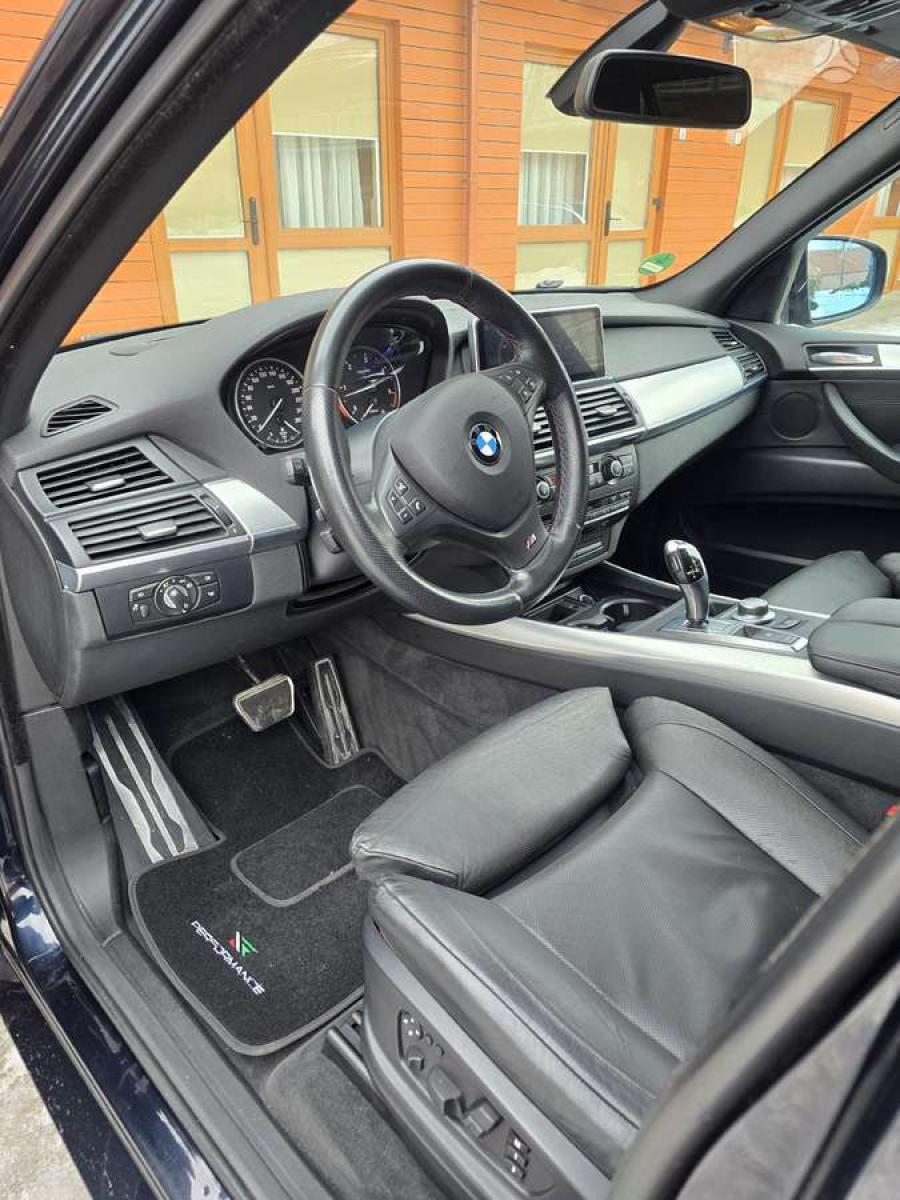 Zils BMW X5 2008 Marijampole, ar dzinēja tilpumu 3.00 L un nobraukumu 320 tūkst. km par 8300 €, foto 15 vietnē AUTOMOTO.COM.LV