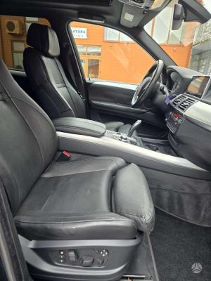Zils BMW X5 2008 Marijampole, ar dzinēja tilpumu 3.00 L un nobraukumu 320 tūkst. km par 8300 €, foto 27 vietnē AUTOMOTO.COM.LV