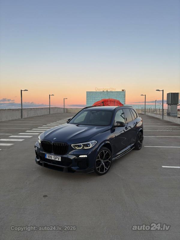 Blue BMW X5 2019 in Tallinn, with an engine capacity of 0.00 L and mileage of 105 thousand km for 49999 €, photo 1 on AUTOMOTO.COM.LV