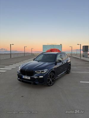 Zils BMW X5 2019 Tallina, ar dzinēja tilpumu 0.00 L un nobraukumu 105 tūkst. km par 49999 €, foto  vietnē AUTOMOTO.COM.LV