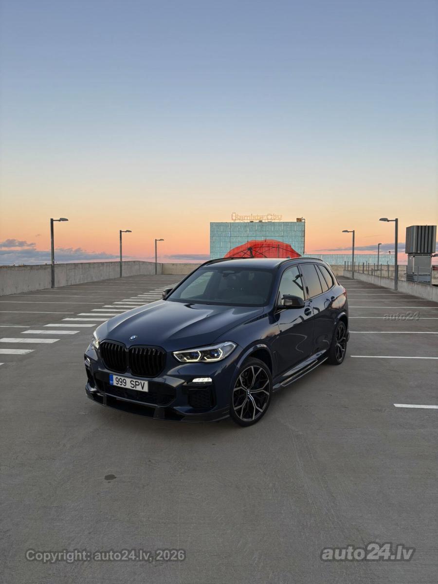 Zils BMW X5 2019 Tallina, ar dzinēja tilpumu 0.00 L un nobraukumu 105 tūkst. km par 49999 €, foto 1 vietnē AUTOMOTO.COM.LV