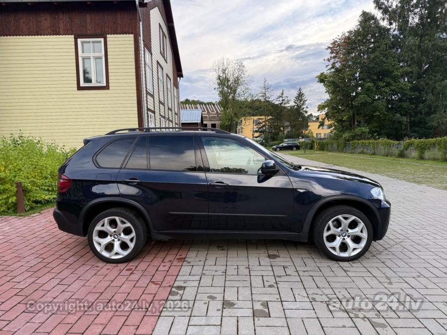 Синий БМВ Х5 2008 в Тарту, объемом двигателя 3.00 л и пробегом 348 тыс. км за 7200 €, фото 9 на AUTOMOTO.COM.LV