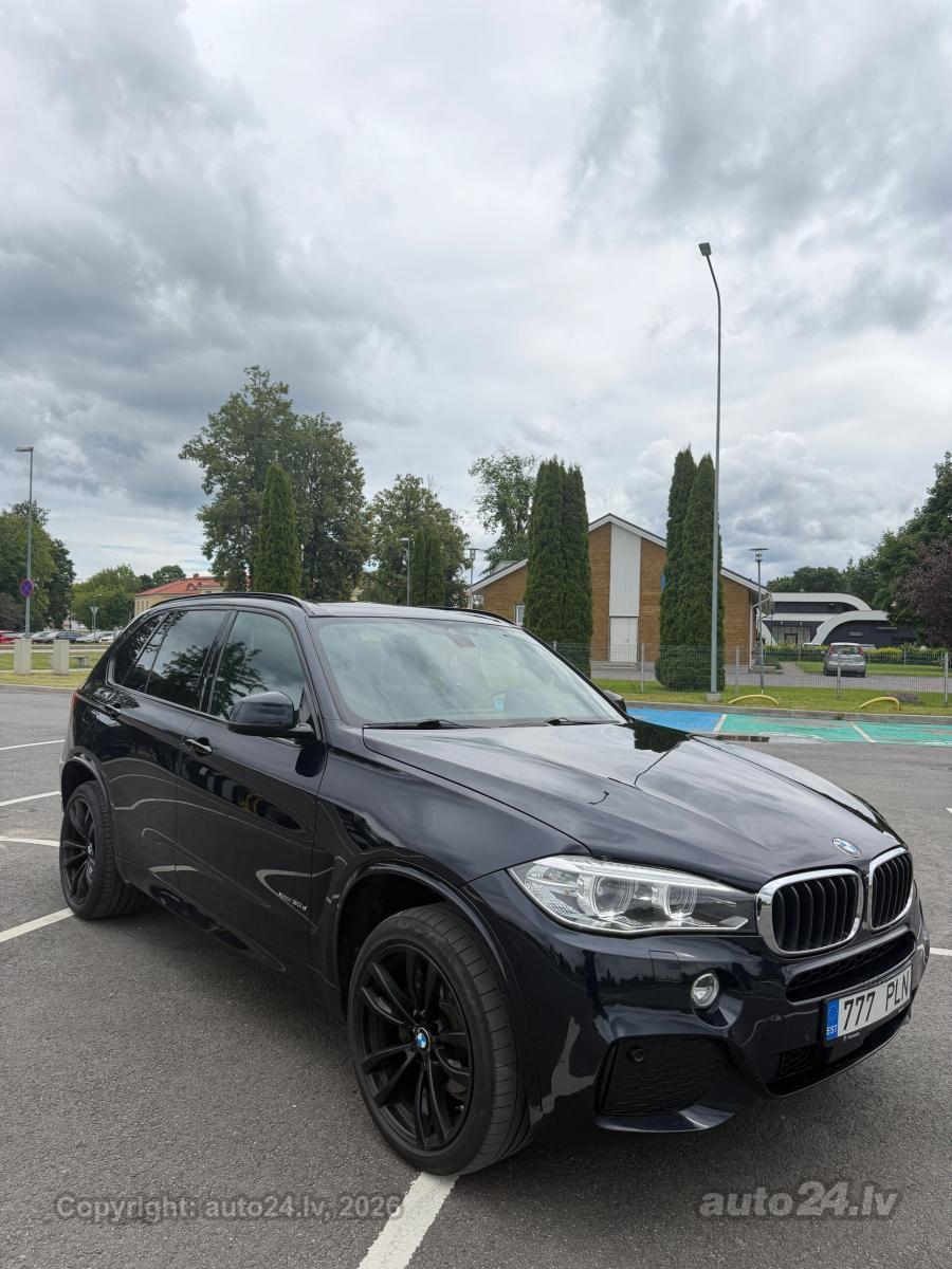 Zils BMW X5 2017 Tallina, ar dzinēja tilpumu 3.00 L un nobraukumu 278 tūkst. km par 26500 €, foto 8 vietnē AUTOMOTO.COM.LV