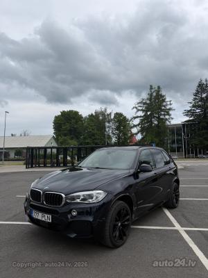 Zils BMW X5 2017 Tallina, ar dzinēja tilpumu 3.00 L un nobraukumu 278 tūkst. km par 26500 €, foto 9 vietnē AUTOMOTO.COM.LV