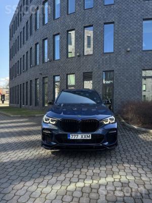Blue BMW X5 2019 in Tallinn, with an engine capacity of 3.00 L and mileage of 135 thousand km for 52500 €, photo 5 on AUTOMOTO.COM.LV