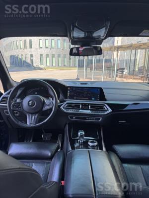 Blue BMW X5 2019 in Tallinn, with an engine capacity of 3.00 L and mileage of 135 thousand km for 52500 €, photo 8 on AUTOMOTO.COM.LV