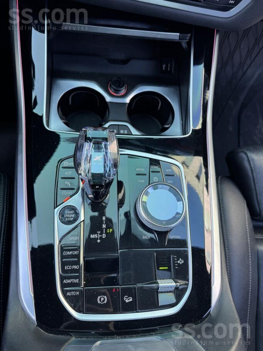 Blue BMW X5 2019 in Tallinn, with an engine capacity of 3.00 L and mileage of 135 thousand km for 52500 €, photo 11 on AUTOMOTO.COM.LV