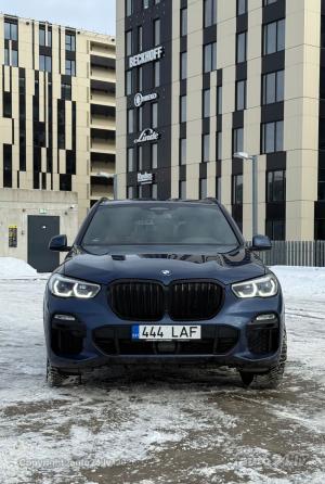 Zils BMW X5 2021 Tallina, ar dzinēja tilpumu 3.00 L un nobraukumu 106 tūkst. km par 59900 €, foto 2 vietnē AUTOMOTO.COM.LV