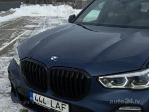 Zils BMW X5 2021 Tallina, ar dzinēja tilpumu 3.00 L un nobraukumu 106 tūkst. km par 59900 €, foto 4 vietnē AUTOMOTO.COM.LV