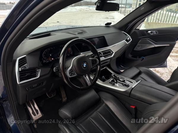 Zils BMW X5 2021 Tallina, ar dzinēja tilpumu 3.00 L un nobraukumu 106 tūkst. km par 59900 €, foto 9 vietnē AUTOMOTO.COM.LV