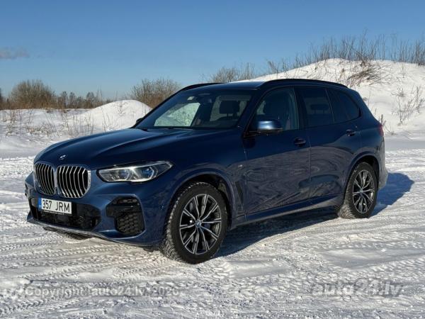 Blue BMW X5 2022 in Tallinn, with an engine capacity of 3.00 L and mileage of 51 thousand km for 63900 €, photo 3 on AUTOMOTO.COM.LV