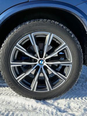 Blue BMW X5 2022 in Tallinn, with an engine capacity of 3.00 L and mileage of 51 thousand km for 63900 €, photo 18 on AUTOMOTO.COM.LV