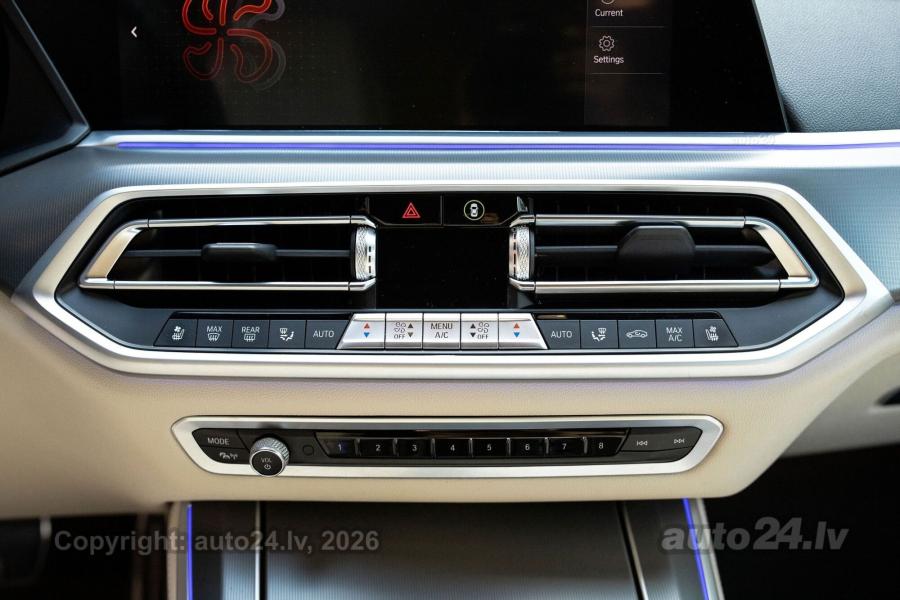 Blue BMW X5 2022 in Tallinn, with an engine capacity of 3.00 L and mileage of 61 thousand km for 61900 €, photo 16 on AUTOMOTO.COM.LV