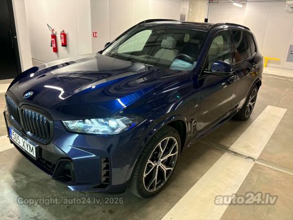 Zils BMW X5 2023 Tallina, ar dzinēja tilpumu 3.00 L un nobraukumu 78 tūkst. km par 82970 €, foto 3 vietnē AUTOMOTO.COM.LV