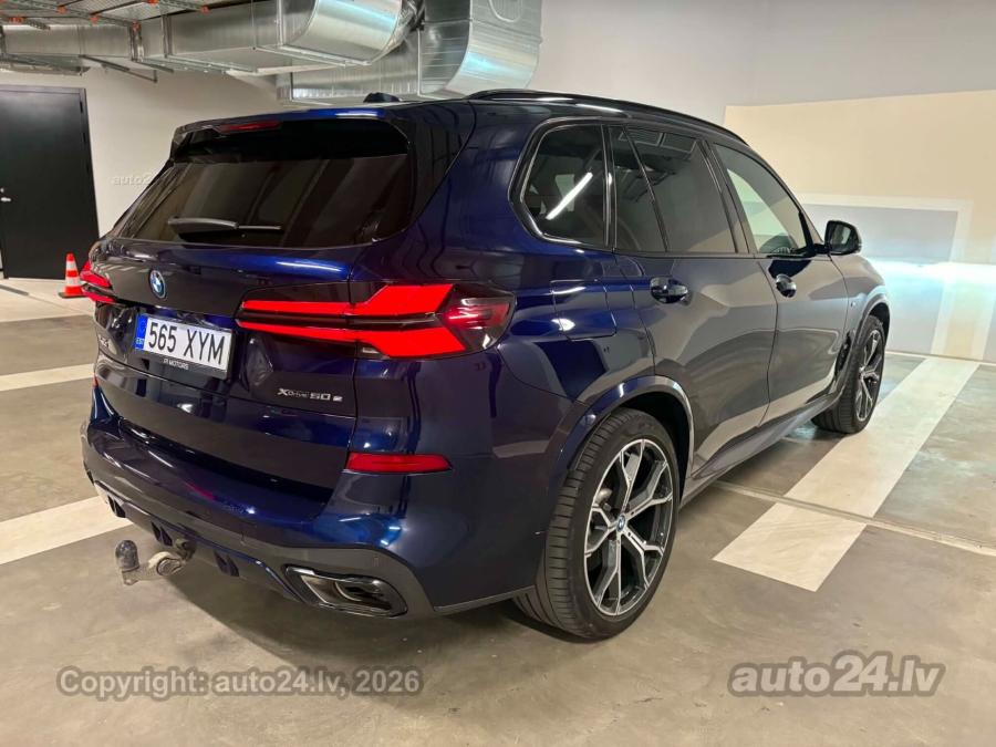 Blue BMW X5 2023 in Tallinn, with an engine capacity of 3.00 L and mileage of 78 thousand km for 82970 €, photo 9 on AUTOMOTO.COM.LV