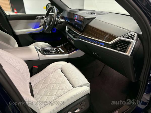 Zils BMW X5 2023 Tallina, ar dzinēja tilpumu 3.00 L un nobraukumu 78 tūkst. km par 82970 €, foto 10 vietnē AUTOMOTO.COM.LV