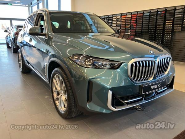 Blue BMW X5 2026 in Tartu, with an engine capacity of 3.00 L and mileage of 1 thousand km for 81090 €, photo 1 on AUTOMOTO.COM.LV
