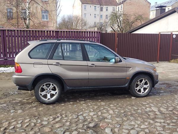 Brown BMW X5 2004 in Riga, with an engine capacity of 3.00 L and mileage of 0 thousand km for 4400 €, photo 4 on AUTOMOTO.COM.LV