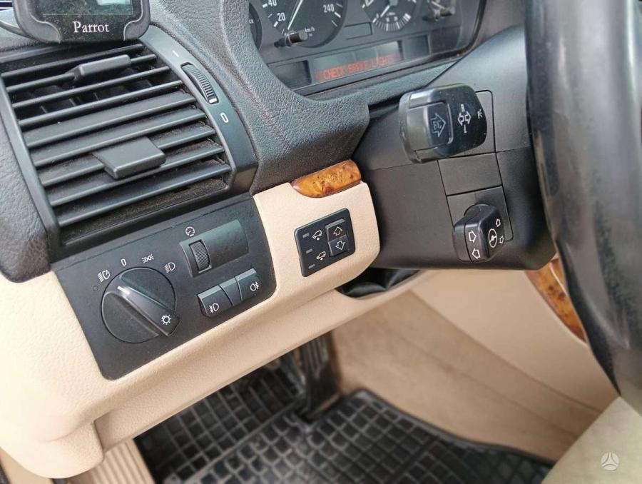 Brūns BMW X5 2004 Marijampole, ar dzinēja tilpumu 2.99 L un nobraukumu 255 tūkst. km par 5350 €, foto 22 vietnē AUTOMOTO.COM.LV