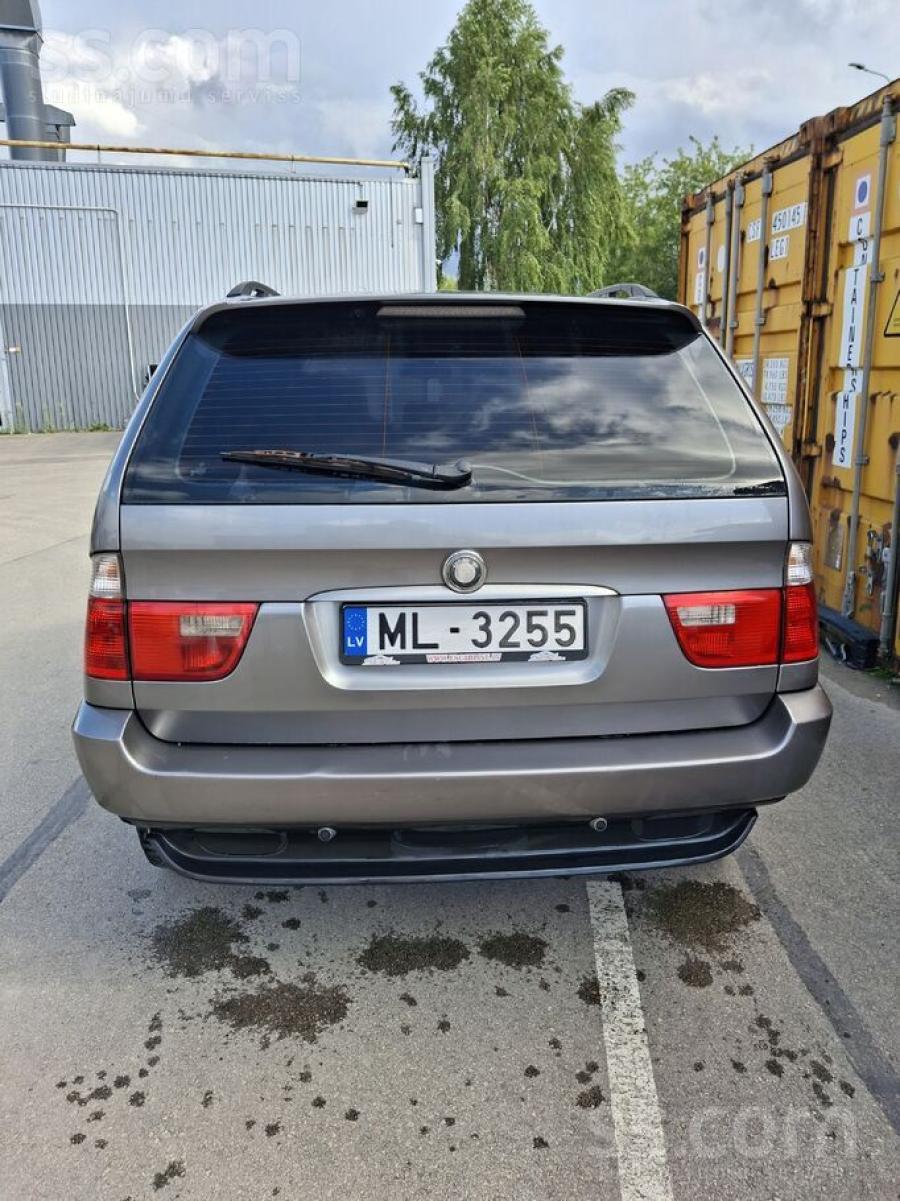 Brown BMW X5 2004 in Riga, with an engine capacity of 3.00 L and mileage of 356 thousand km for 4600 €, photo 3 on AUTOMOTO.COM.LV