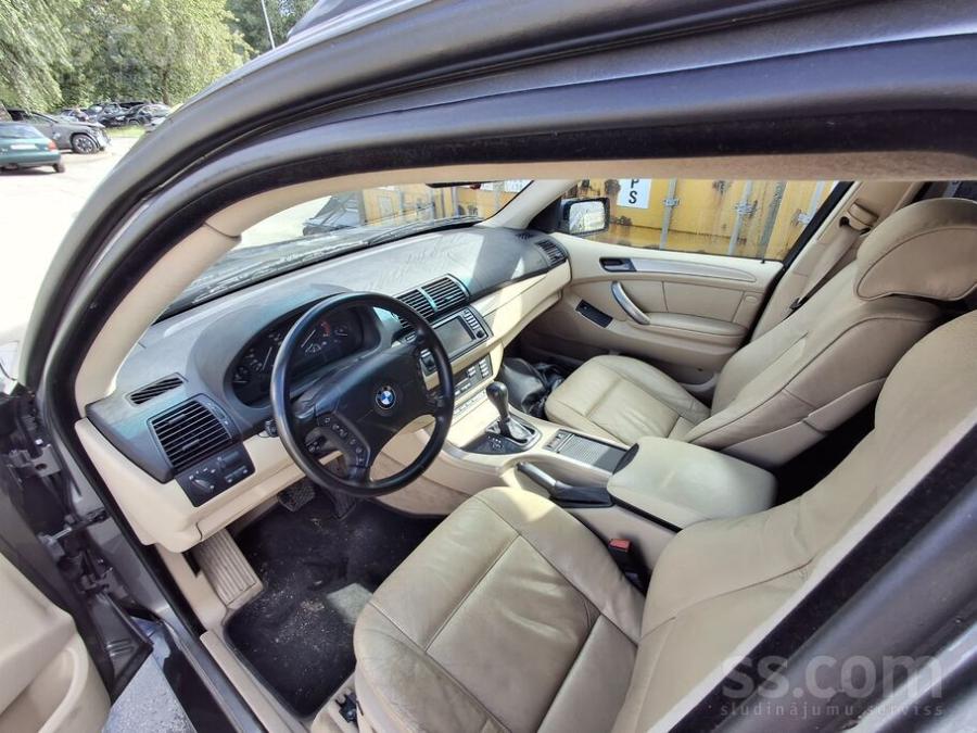 Brown BMW X5 2004 in Riga, with an engine capacity of 3.00 L and mileage of 356 thousand km for 4600 €, photo 4 on AUTOMOTO.COM.LV
