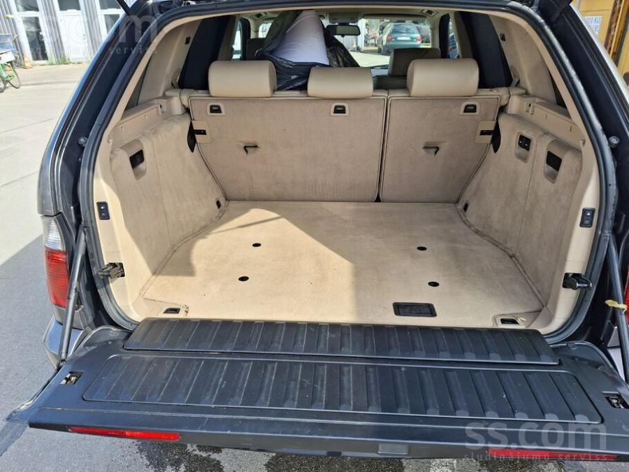 Brown BMW X5 2004 in Riga, with an engine capacity of 3.00 L and mileage of 356 thousand km for 4600 €, photo 7 on AUTOMOTO.COM.LV
