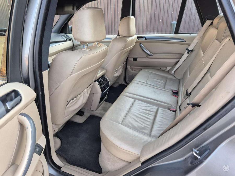 Brown BMW X5 2005 in Alytus, with an engine capacity of 3.00 L and mileage of 351 thousand km for 3350 €, photo 15 on AUTOMOTO.COM.LV