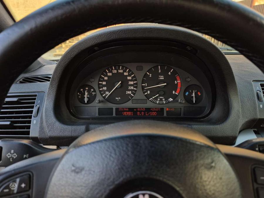 Brown BMW X5 2005 in Alytus, with an engine capacity of 3.00 L and mileage of 351 thousand km for 3350 €, photo 30 on AUTOMOTO.COM.LV