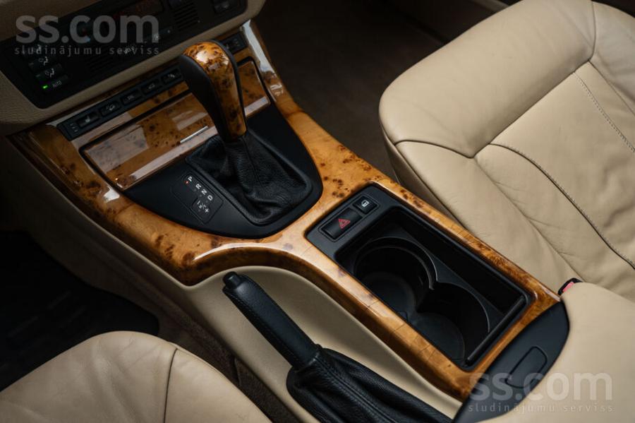 Brūns BMW X5 2005 Rīga, ar dzinēja tilpumu 4.40 L un nobraukumu 281 tūkst. km par 8300 €, foto 9 vietnē AUTOMOTO.COM.LV