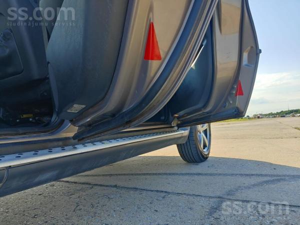 Brūns BMW X5 2005 Rīga, ar dzinēja tilpumu 3.00 L un nobraukumu 287 tūkst. km par 5500 €, foto 8 vietnē AUTOMOTO.COM.LV