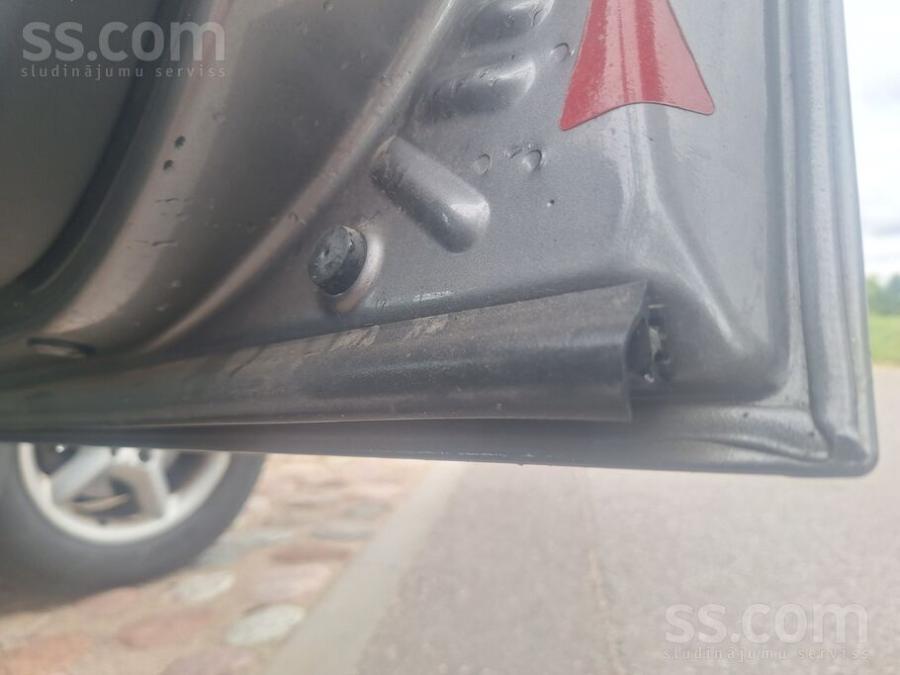 Brūns BMW X5 2005 Kuldīga, ar dzinēja tilpumu 3.00 L un nobraukumu 335 tūkst. km par 5800 €, foto 16 vietnē AUTOMOTO.COM.LV