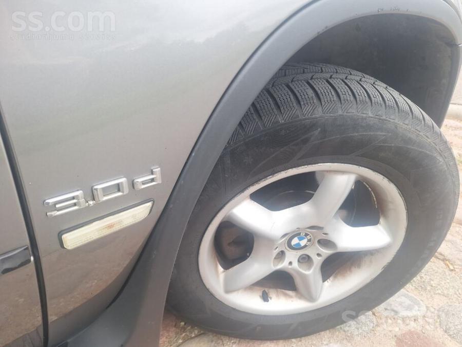 Brūns BMW X5 2005 Kuldīga, ar dzinēja tilpumu 3.00 L un nobraukumu 335 tūkst. km par 5800 €, foto 20 vietnē AUTOMOTO.COM.LV