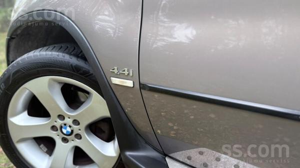 БМВ Х5 2005 в Огре на AUTOMOTO.COM.LV Коричневый БМВ Х5 2005 в Огре, объемом двигателя 4.40 л и пробегом 316 тыс. км за 4800 €, фото 11 на AUTOMOTO.COM.LV