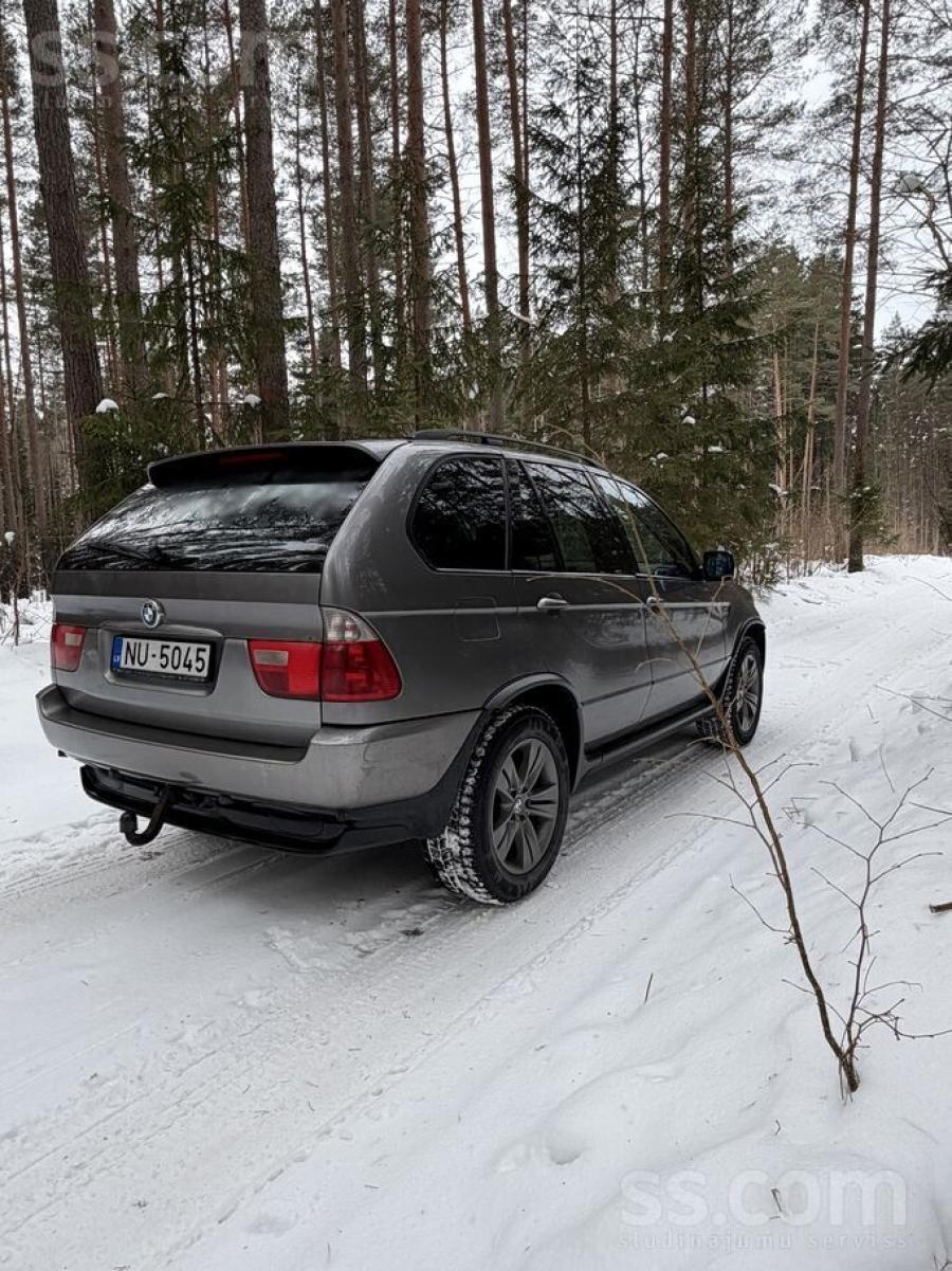 Brown BMW X5 2006 in Tukums, with an engine capacity of 3.00 L and mileage of 0 thousand km for 4950 €, photo 9 on AUTOMOTO.COM.LV