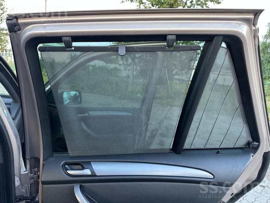Brūns BMW X5 2006 Rīga, ar dzinēja tilpumu 4.40 L un nobraukumu 0 tūkst. km par 7190 €, foto 35 vietnē AUTOMOTO.COM.LV