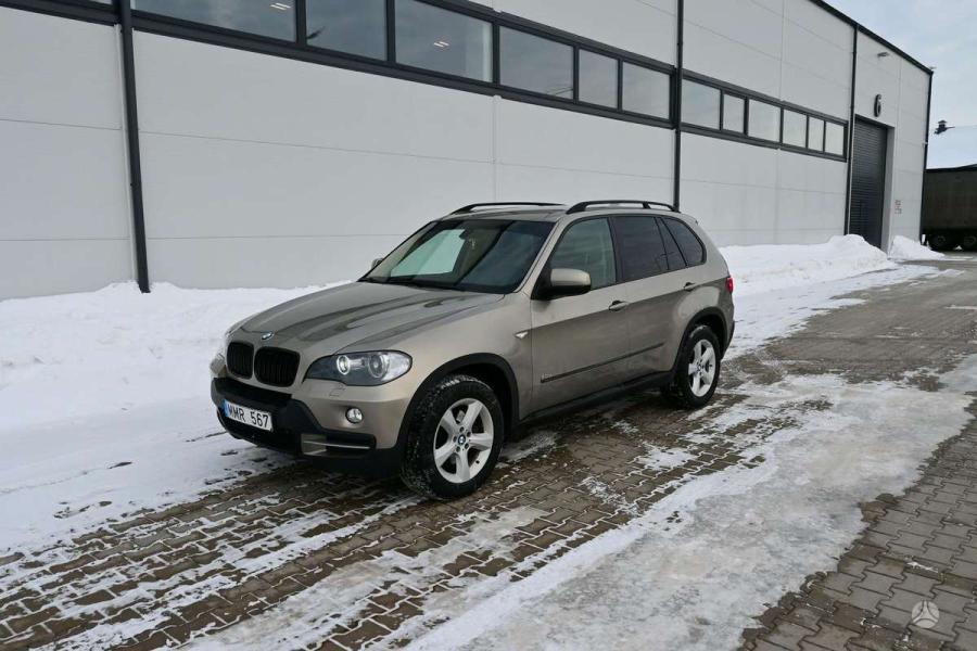 Brūns BMW X5 2007 Kretinga, ar dzinēja tilpumu 2.99 L un nobraukumu 312 tūkst. km par 7499 €, foto 13 vietnē AUTOMOTO.COM.LV