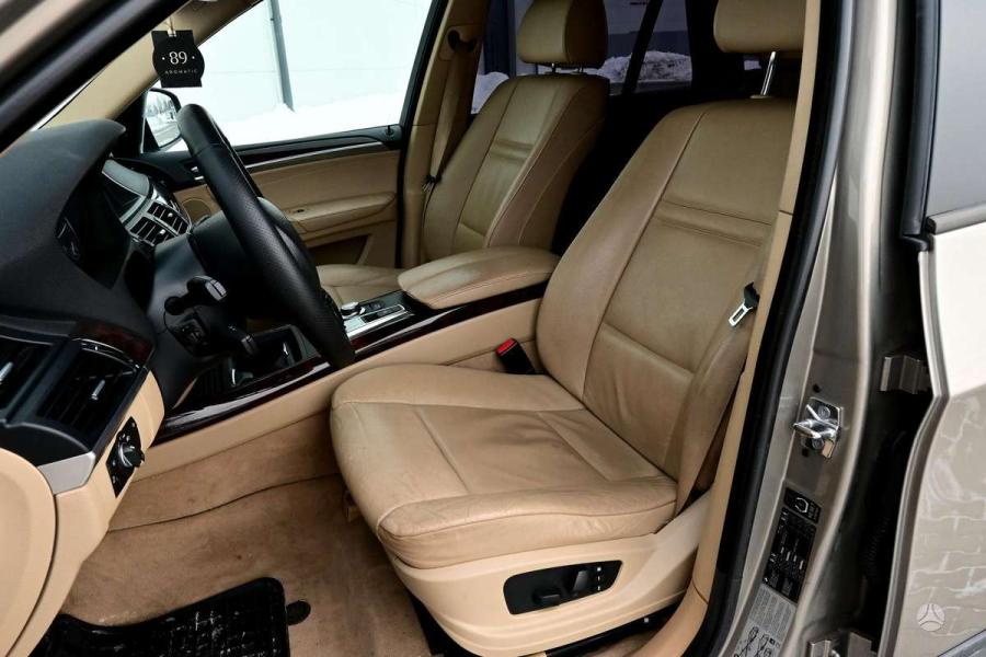 Brūns BMW X5 2007 Kretinga, ar dzinēja tilpumu 2.99 L un nobraukumu 312 tūkst. km par 7499 €, foto 20 vietnē AUTOMOTO.COM.LV