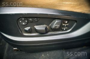 Brown BMW X5 2007 in Riga, with an engine capacity of 3.00 L and mileage of 0 thousand km for 4590 €, photo 16 on AUTOMOTO.COM.LV