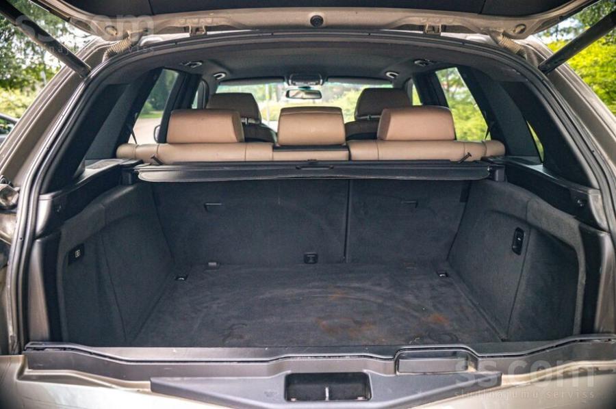 Brown BMW X5 2007 in Riga, with an engine capacity of 3.00 L and mileage of 0 thousand km for 4590 €, photo 19 on AUTOMOTO.COM.LV