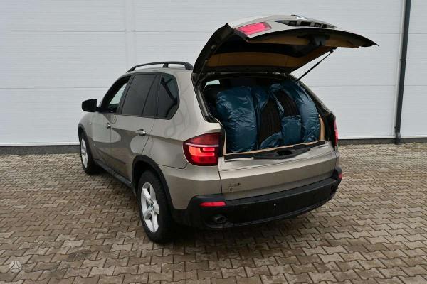 Brūns BMW X5 2007 Kretinga, ar dzinēja tilpumu 2.99 L un nobraukumu 312 tūkst. km par 6499 €, foto 10 vietnē AUTOMOTO.COM.LV