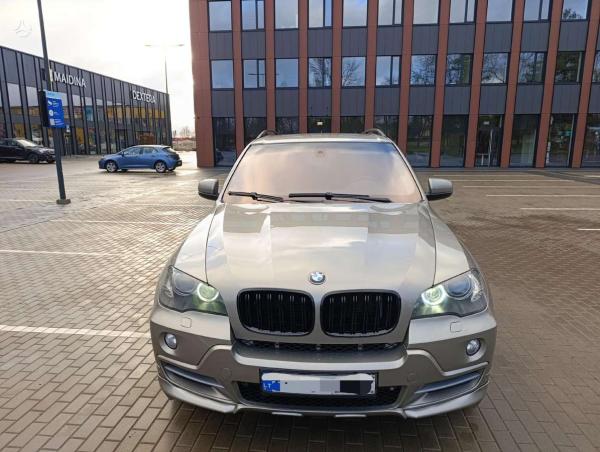 Brown BMW X5 2008 in Vilnius, with an engine capacity of 2.99 L and mileage of 380 thousand km for 8500 €, photo 7 on AUTOMOTO.COM.LV