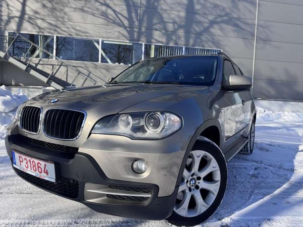 Brown BMW X5 2008 in Alytus, with an engine capacity of 2.99 L and mileage of 295 thousand km for 8750 €, photo 2 on AUTOMOTO.COM.LV