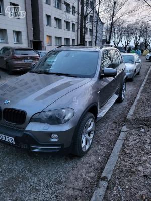 Brown BMW X5 2008 in Telschi, with an engine capacity of 3.00 L and mileage of 232 thousand km for 8400 €, photo 6 on AUTOMOTO.COM.LV