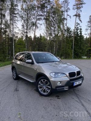 Brūns BMW X5 2008 Rīga, ar dzinēja tilpumu 3.00 L un nobraukumu 242 tūkst. km par 8800 €, foto  vietnē AUTOMOTO.COM.LV