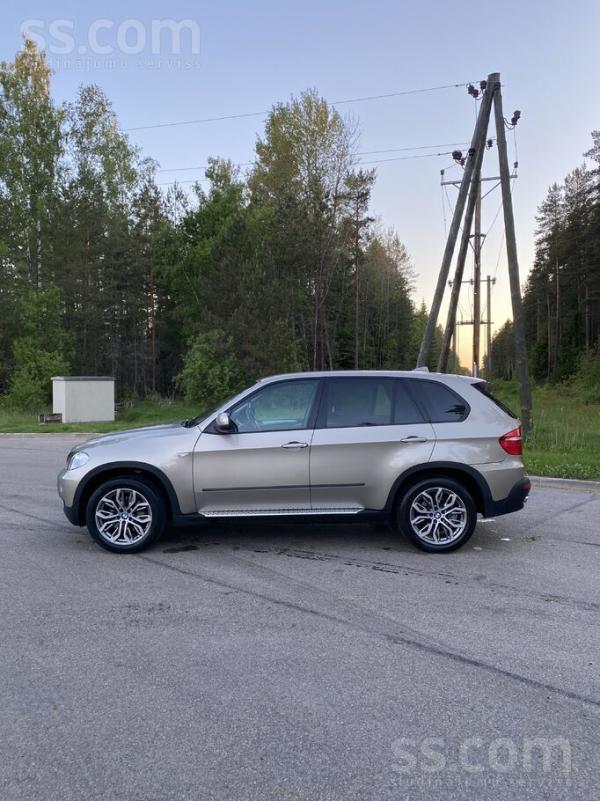 Brown BMW X5 2008 in Riga, with an engine capacity of 3.00 L and mileage of 242 thousand km for 8300 €, photo 5 on AUTOMOTO.COM.LV