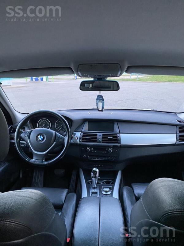 Brown BMW X5 2008 in Riga, with an engine capacity of 3.00 L and mileage of 242 thousand km for 8300 €, photo 8 on AUTOMOTO.COM.LV