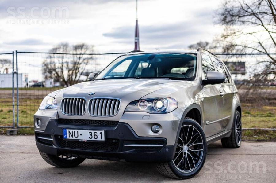 Brown BMW X5 2008 in Riga, with an engine capacity of 3.00 L and mileage of 339 thousand km for 8890 €, photo 1 on AUTOMOTO.COM.LV