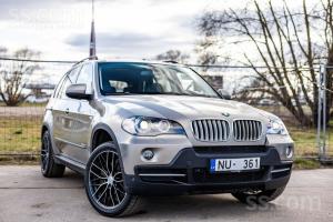Brown BMW X5 2008 in Riga, with an engine capacity of 3.00 L and mileage of 339 thousand km for 8890 €, photo 3 on AUTOMOTO.COM.LV