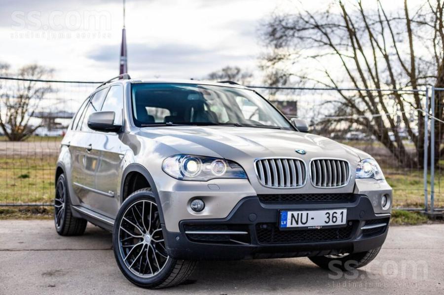 Brown BMW X5 2008 in Riga, with an engine capacity of 3.00 L and mileage of 339 thousand km for 8890 €, photo 3 on AUTOMOTO.COM.LV