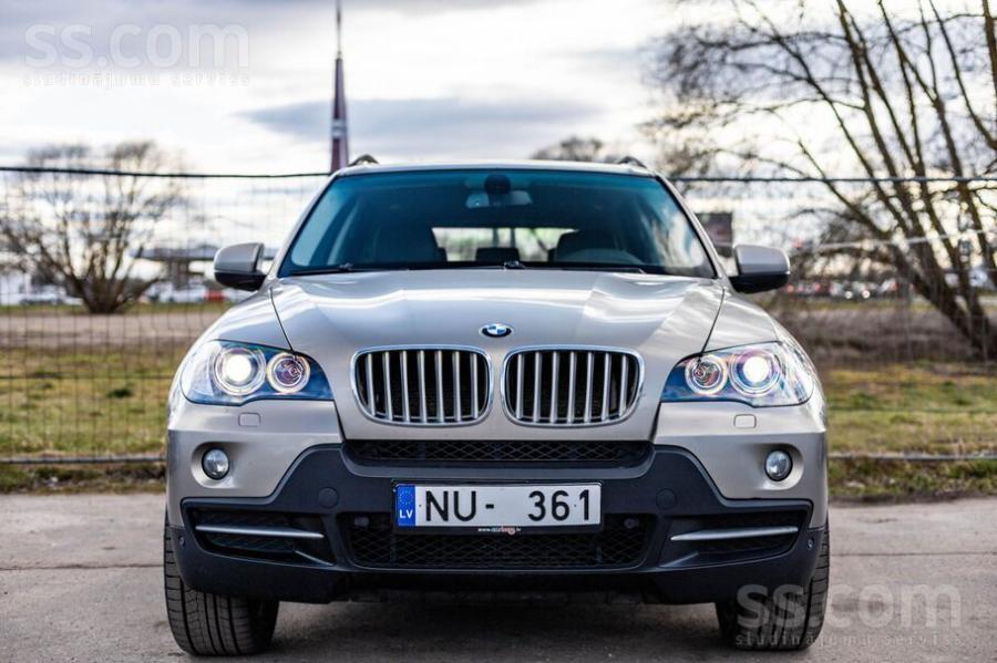 Brown BMW X5 2008 in Riga, with an engine capacity of 3.00 L and mileage of 339 thousand km for 8890 €, photo 4 on AUTOMOTO.COM.LV